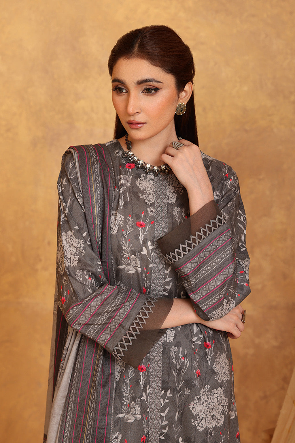 JH-718-ASH – Johra