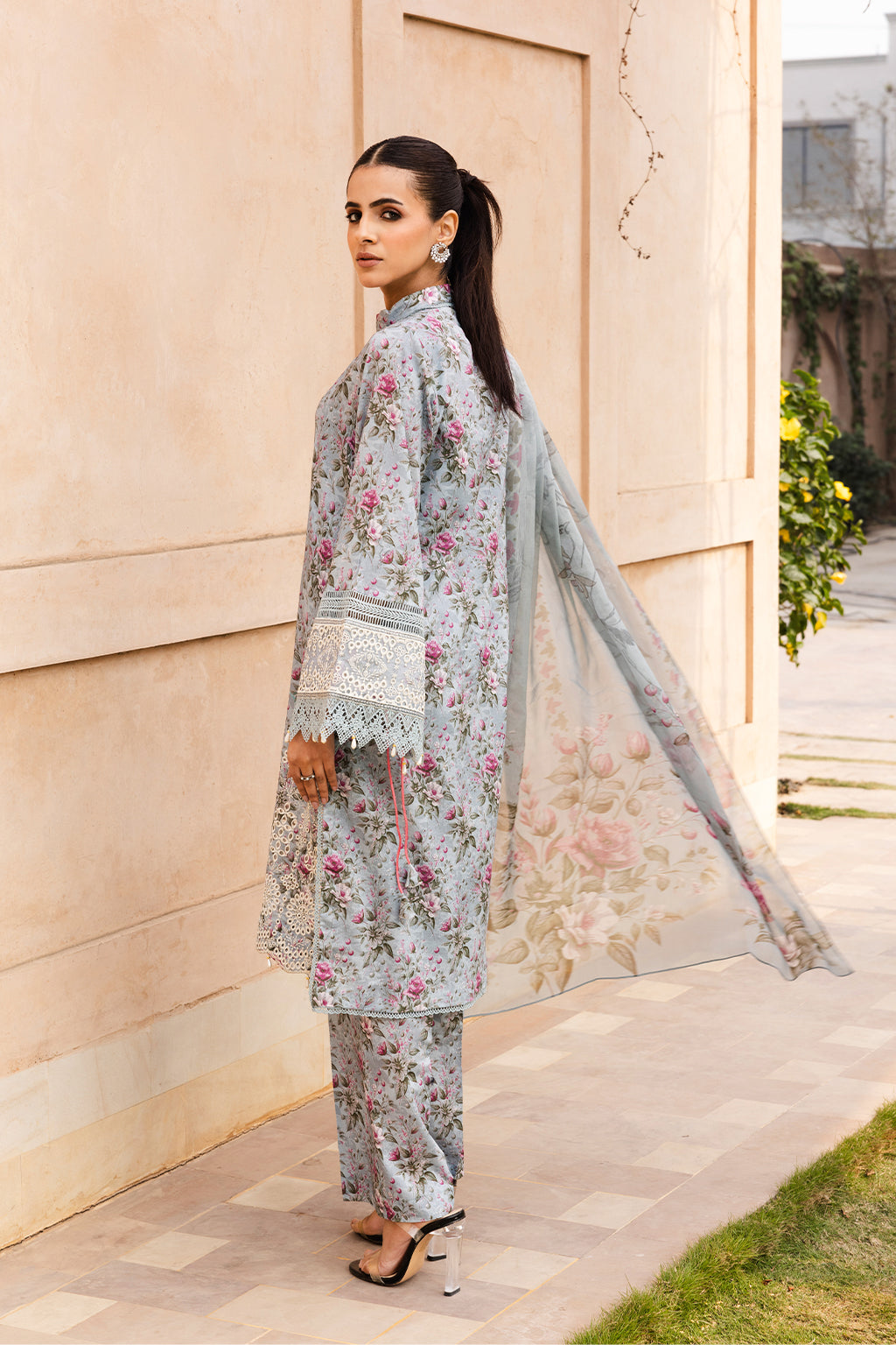 JH-130-ROZ – Johra