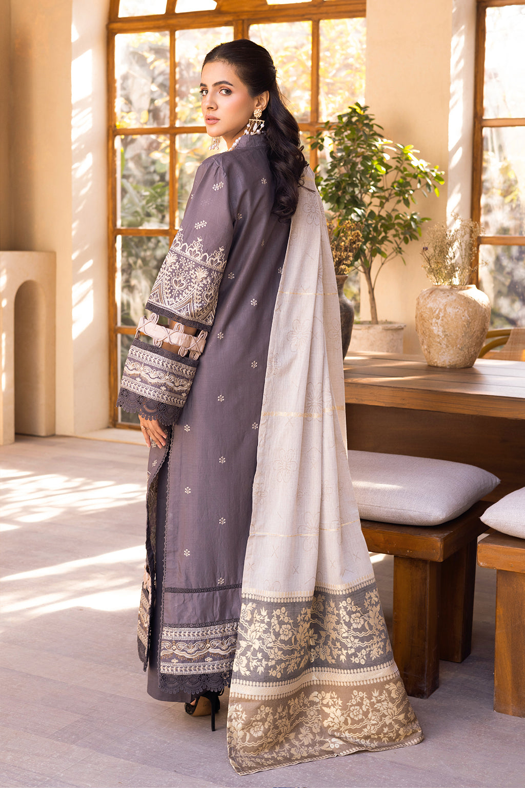 JH - 35 AZM – Johra